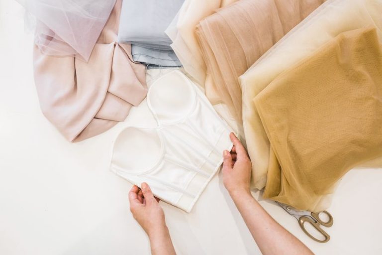 How To Wear Off Shoulder Dresses With A Bra